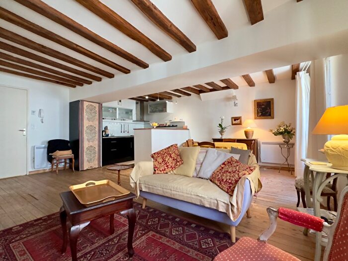 Appartement à vendre - Saumur, Nantilly - 6 pièces - 4 chambres