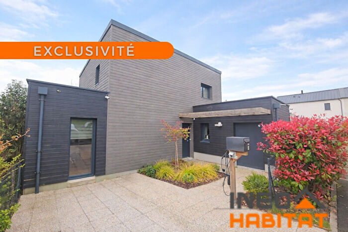 Maison à vendre - Gévezé - 6 pièces - 4 chambres