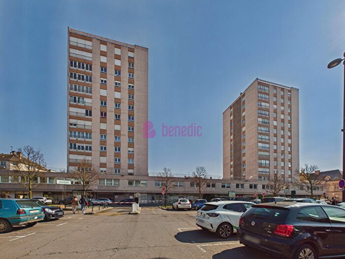 Appartement à vendre - Thionville, Centre-ville, Gare - 3 pièces - 1 chambre