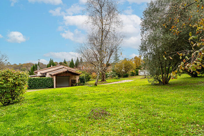 Maison à vendre - Grézillac - 6 pièces - 4 chambres