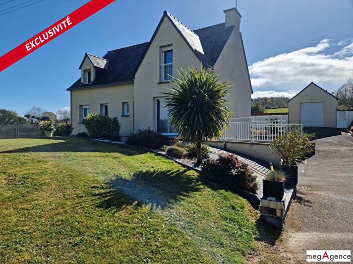 Maison à vendre - Sixt-sur-Aff - 5 pièces - 4 chambres