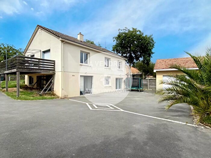 Maison 6 pièces à louer à Pornic, Le Clion, La Corbinière, La Porcherie