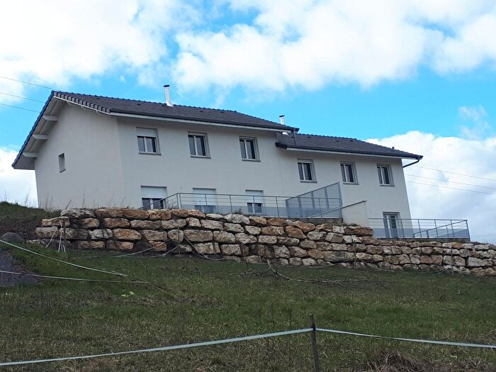 Maison à louer - Moye - 4 pièces - 3 chambres