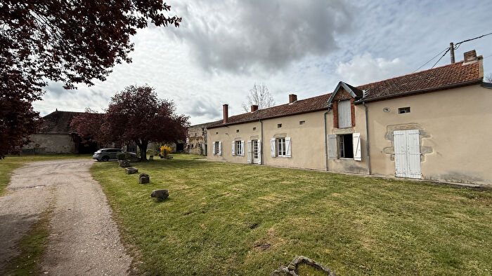 Maison 5 pièces à Saint-Didier-la-Forêt, à vendre