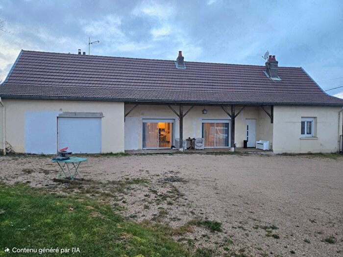 Maison à vendre - Louhans - 8 pièces - 4 chambres