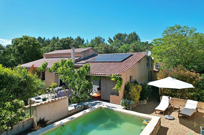 Uzès : Maison 8 pièces à vendre