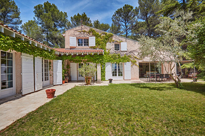Aix-en-Provence, Centre-ville : Maison 8 pièces à vendre