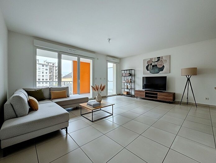 Appartement à vendre - Grenoble, Eaux-Claires, Mistral - 3 pièces - 2 chambres