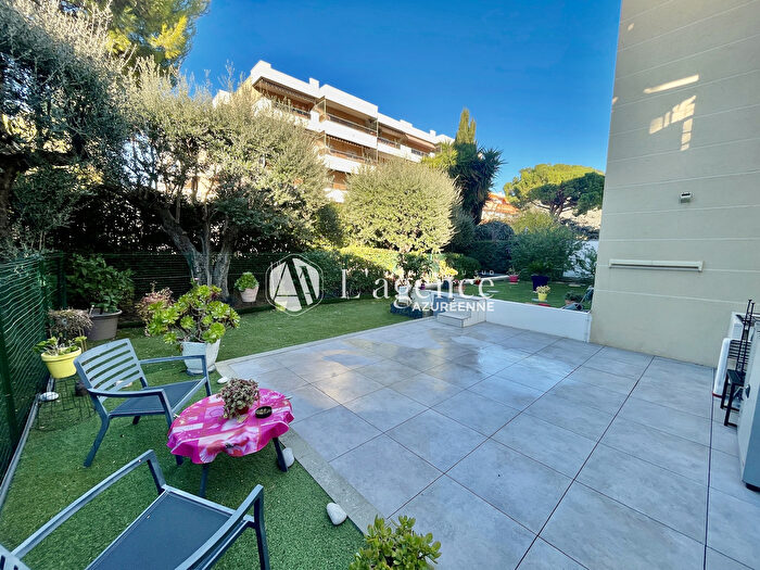 Appartement à vendre - Saint-Laurent-du-Var, Bord de Mer, Port de Plaisance - 2 pièces - 1 chambre