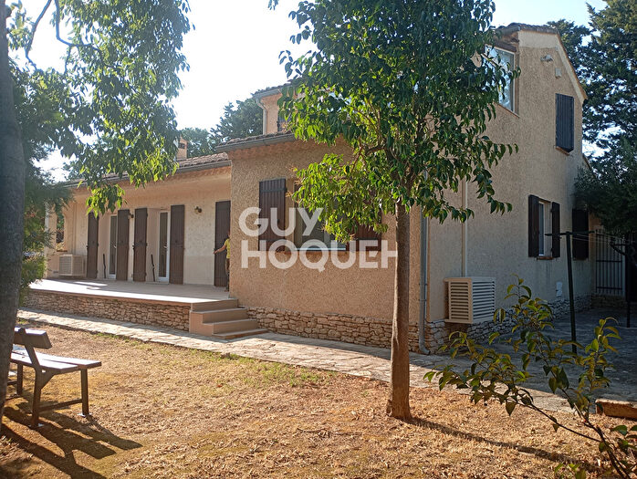 Carpentras, Ouest - Maison 5 pièces à louer