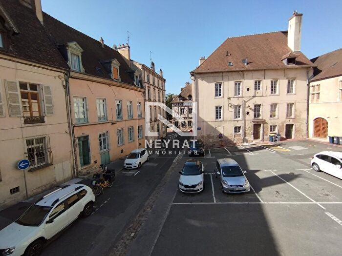 Appartement 4 pièces à louer - Chalon-sur-Saône, Centre-ville