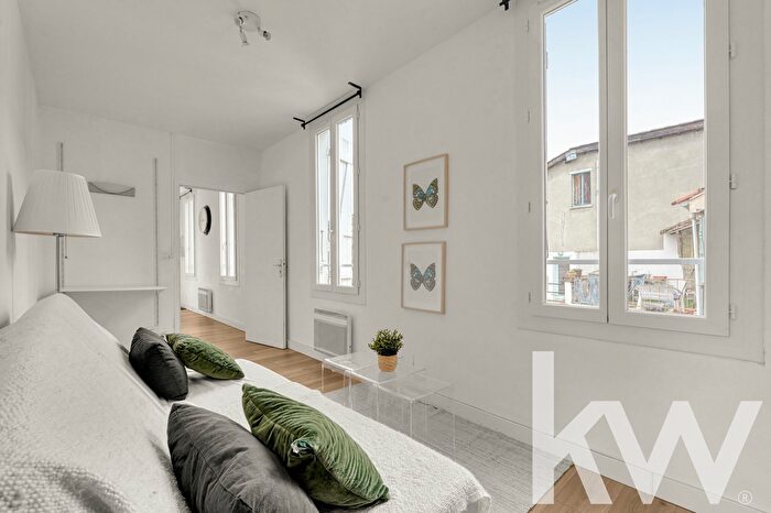 Maisons à vendre et appartements à louer - 1