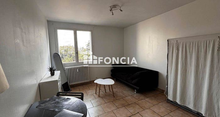Appartement 1 pièce à louer à CES Paul Dangla et, Agen