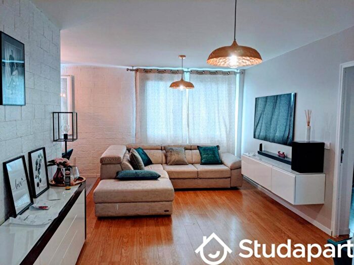 Appartement à louer - Delaunay Belleville, Saint-Denis - 1 pièce - 3 chambres