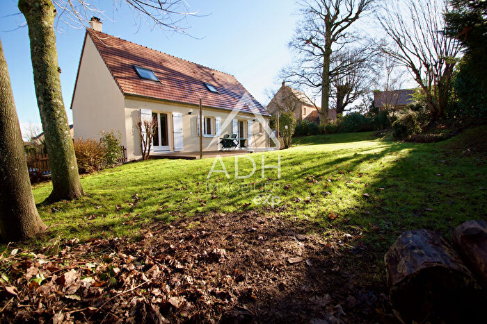Maison à vendre - La Queue-lez-Yvelines, La Queue-les-Yvelines - 6 pièces - 4 chambres