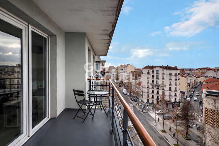 Appartement à vendre - Aubervilliers, Villette, Quatre-Chemins - 2 pièces - 1 chambre