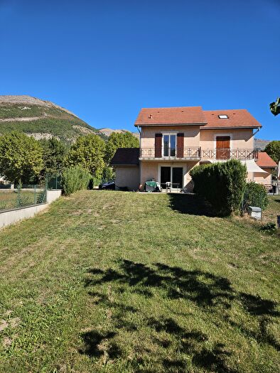 Maison 4 pièces à vendre à La Roche-des-Arnauds