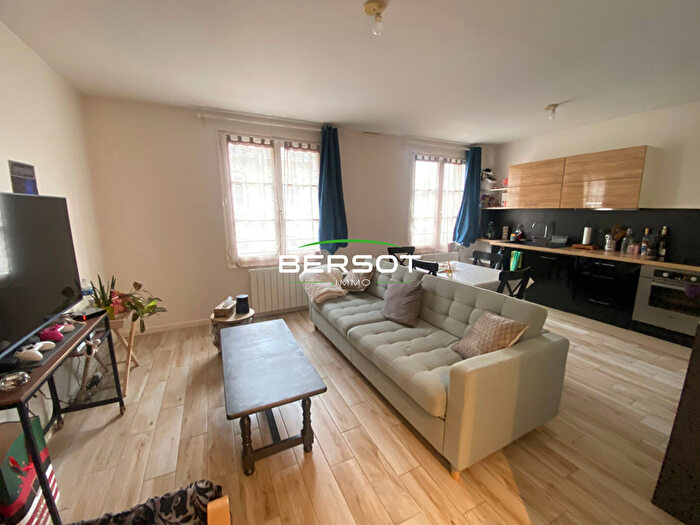 Besançon, Boucle, Chapelle des Buis : Appartement 2 pièces à louer