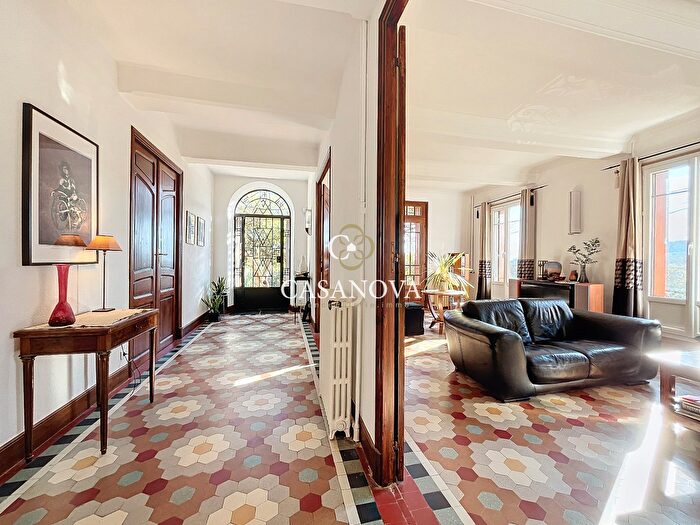 Maison à vendre - Pézenas - 10 pièces - 6 chambres