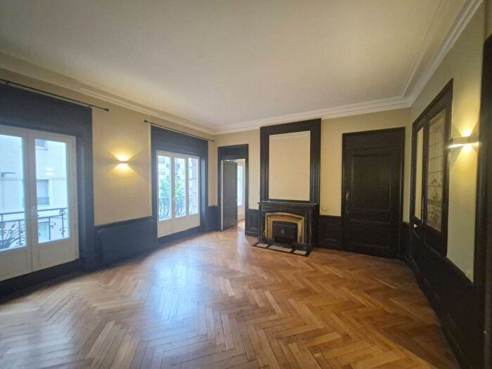 Ferrandière Maisons-Neuves, Villeurbanne - Appartement 4 pièces à louer