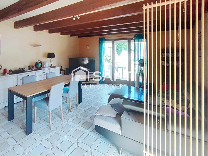 Maison à vendre - Angoulême, Saint-Ausone, Saint-Martin - 3 pièces - 2 chambres