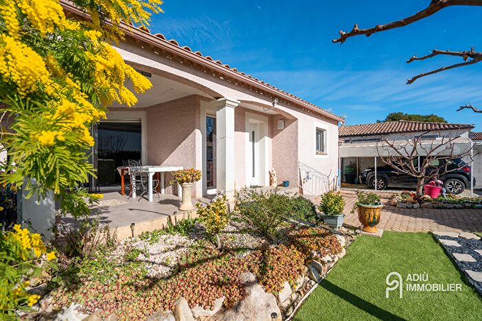 Maisons à vendre et appartements à louer - 1