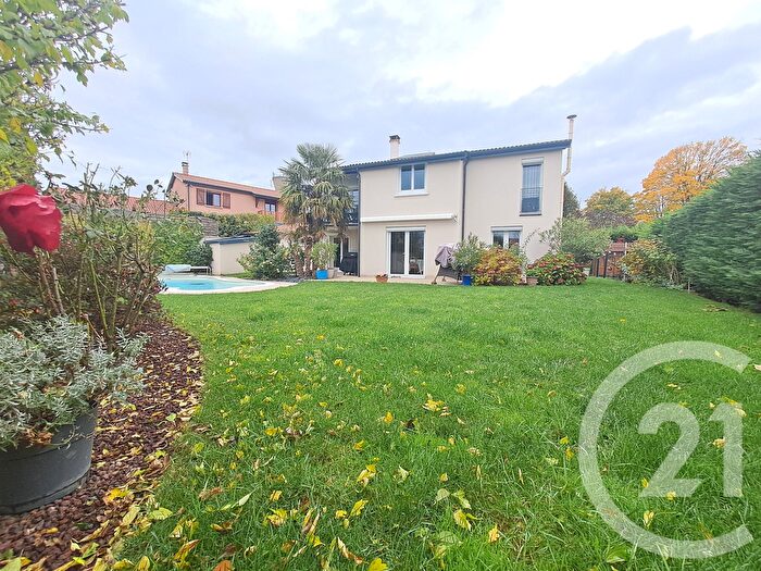 Maison à vendre - Genas - 6 pièces - 4 chambres