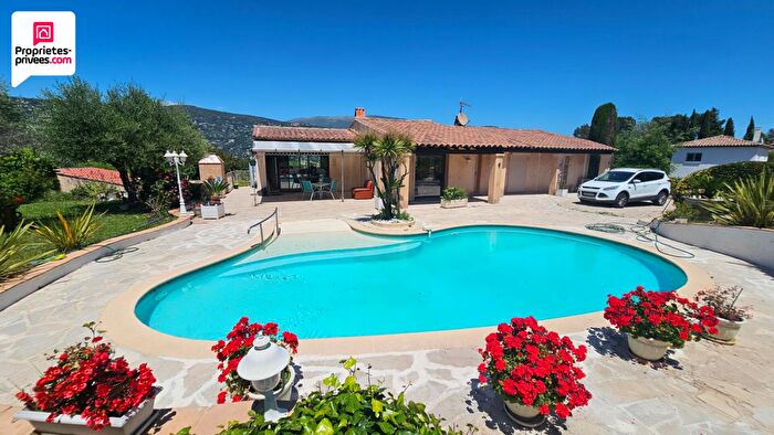 Maison à vendre - Peymeinade - 6 pièces - 4 chambres