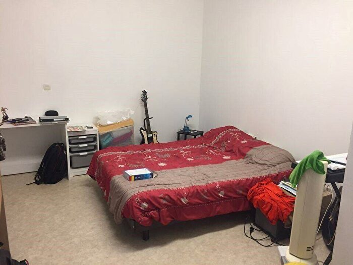 Appartement à louer - École Paul Bert-Lycée Bernard Palissy, Agen - 2 pièces - 1 chambre