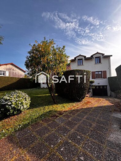 Maison 7 pièces à Fontaine-le-Comte, à vendre