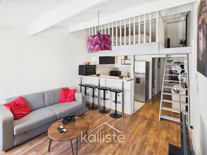 Appartement à vendre - Ajaccio, Citadelle - 2 pièces - 1 chambre