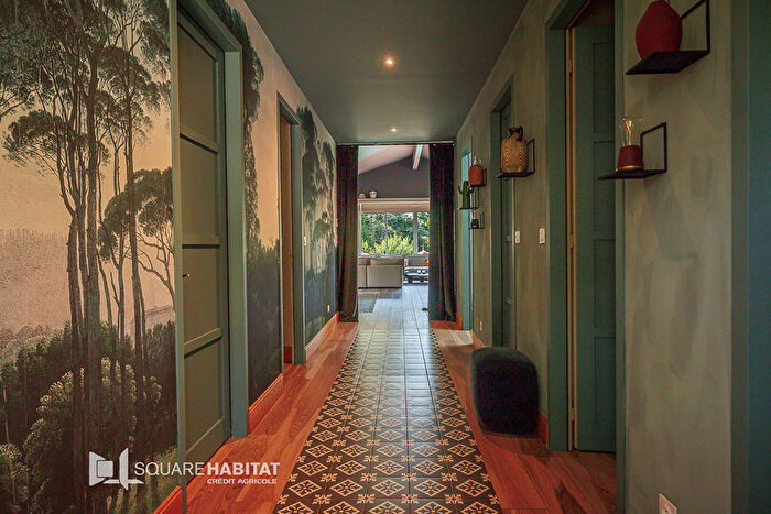 Maison à vendre - Saint-Sulpice-et-Cameyrac - 10 pièces - 7 chambres