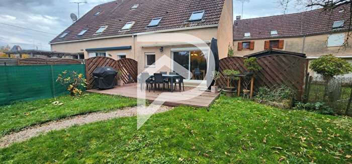 Maison à vendre - Le Châtelet-en-Brie - 5 pièces - 3 chambres