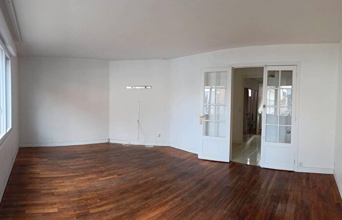 Appartement à louer - Amiens - 3 pièces - 2 chambres