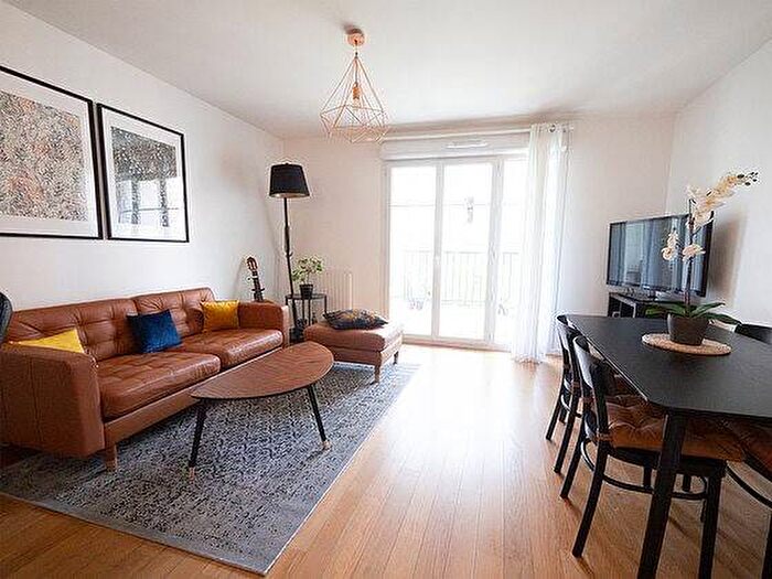 Bergère-Moulin, Puteaux : Appartement 3 pièces à louer