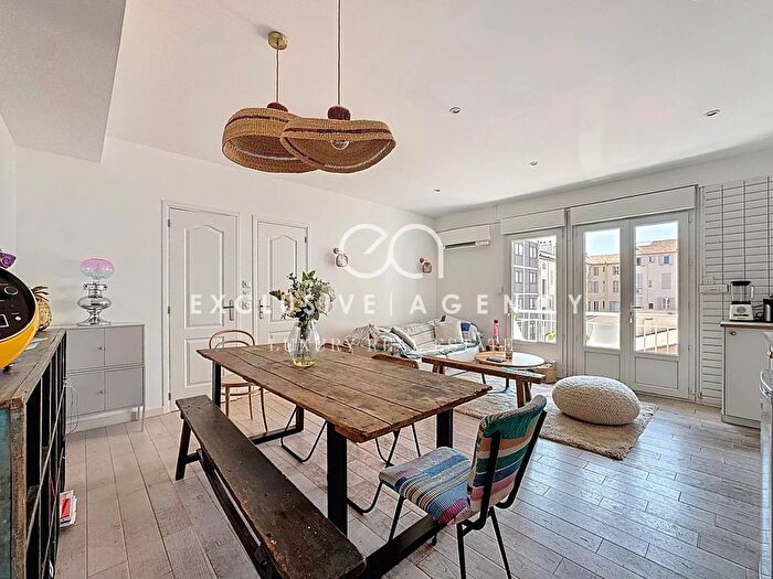 Appartement à vendre - Cannes, Centre-ville - 3 pièces - 2 chambres