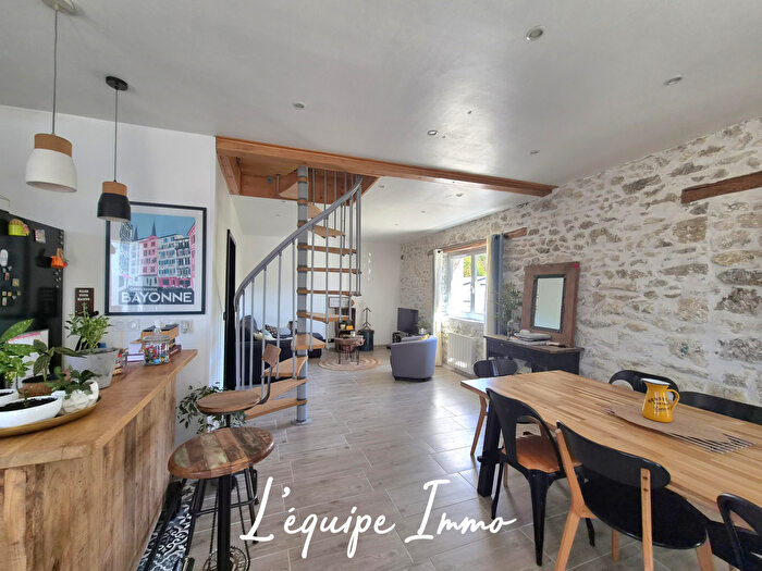 Maison 5 pièces à vendre à Mauvezin