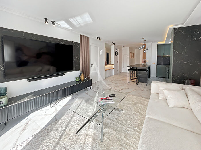Appartement 3 pièces à vendre - Cannes, Pointe Croisette