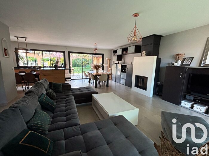 Maison à vendre - Arveyres - 6 pièces