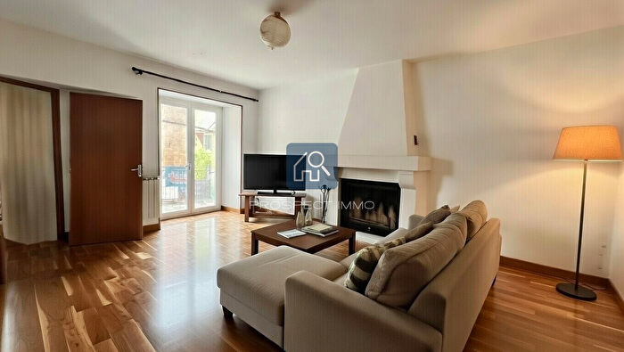 Maison à vendre - Gaillac-dAveyron - 7 pièces - 4 chambres