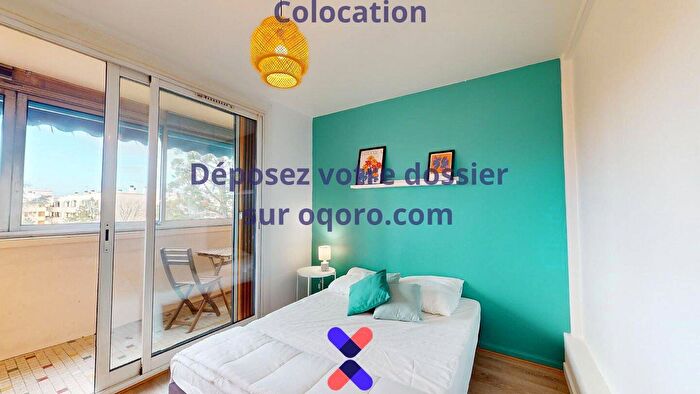 Appartement à louer - Croix Luizet, Villeurbanne - 4 pièces - 3 chambres