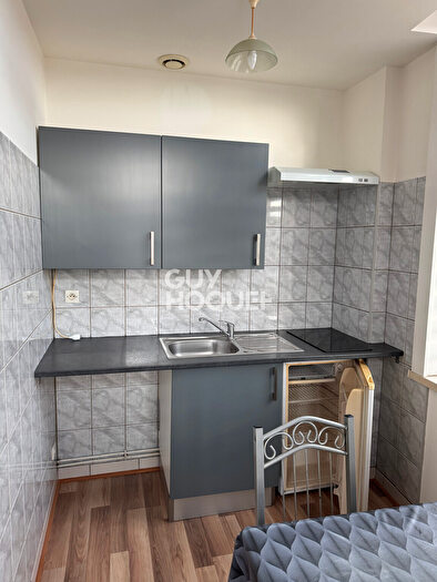 Appartement à louer - Tourcoing, Brun Pain, Francs, Clinquet - 1 pièce