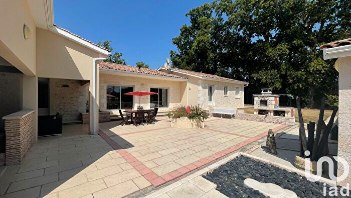 Maison à vendre - Plaisance - 8 pièces - 5 chambres