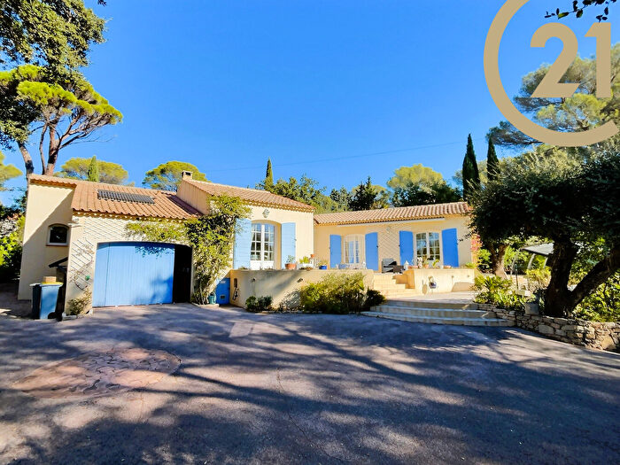 Fréjus : Maison 4 pièces à vendre