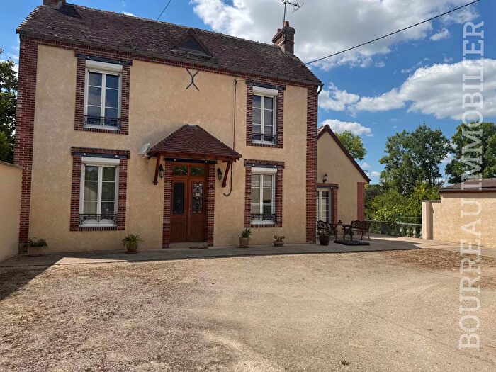 Maison à vendre - Champlay - 7 pièces - 3 chambres