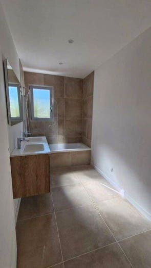 Maison 1 pièce à louer à Bouliac