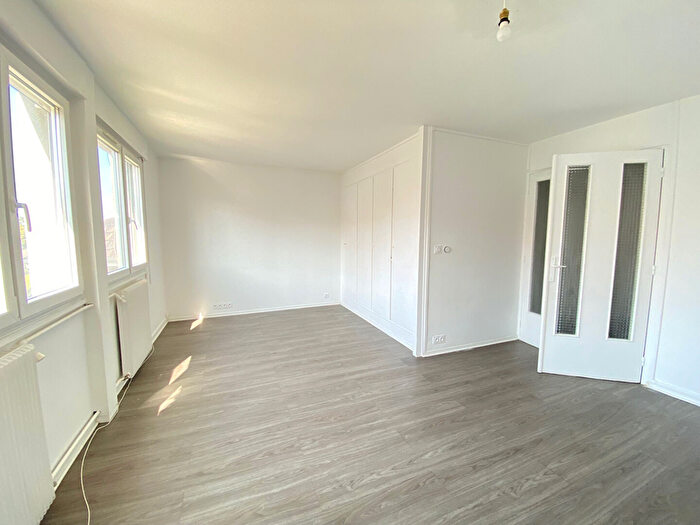 Poissy, Foch, Les Sablons - Appartement 2 pièces à louer