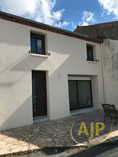 Vallet - Maison 4 pièces à louer