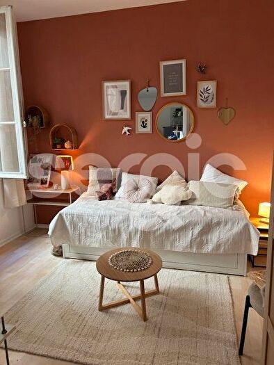 Appartement à louer - Bordeaux, Capucins, Saint-Michel - 1 pièce