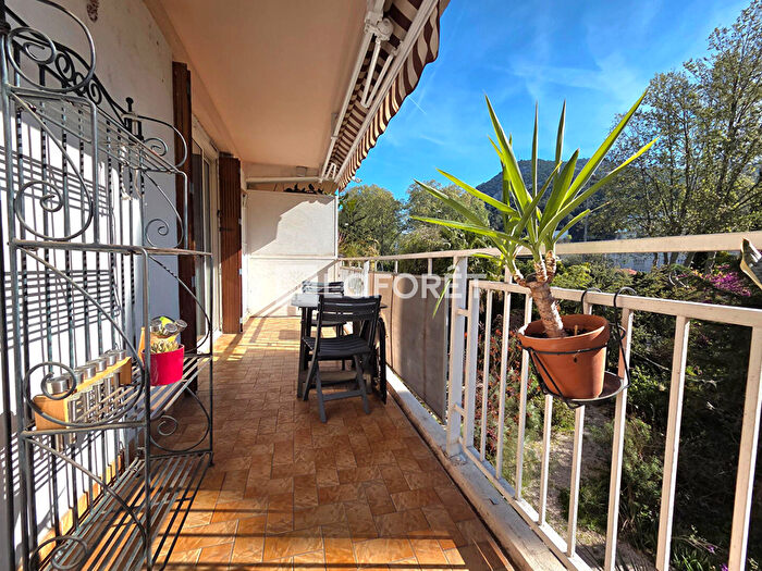 Appartement 2 pièces à vendre - Toulon, Les Routes